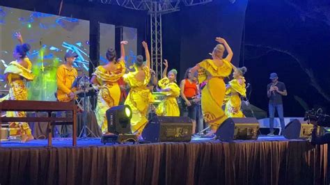 ගොවිරාල ගොඩට එද්දි මහනුවර රංගීනා ටිකිරි මැනිකෙල ඇබුල ගෙනත් Youtube