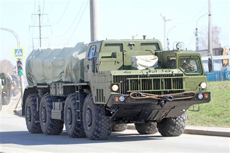 "Торнадо-С: небезпечний аналог HIMARS і "Вільхи"