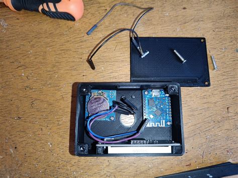 Digital Clock Tm1637 And D1 Mini Par Hybrid Téléchargez Gratuitement Un Modèle Stl