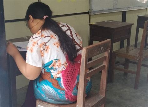 ၂၀၂၃ ခုနှစ် တက္ကသိုလ်ဝင်စာမေးပွဲ နဝမနေ့အဖြစ် စိတ်ကြိုက်မြန်မာစာ ဘာသာရပ် ဆက်လက်ဖြေဆို Myawady