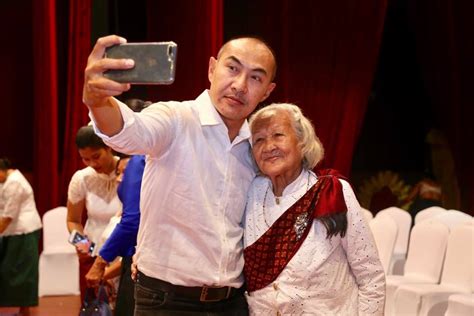 គ្រាន់តែឮ សាវិន ហ្វីលីព និងភរិយាធ្វើពិធីរំឭកគុណគ្រូព្រឹកមិញនេះ សុគន្ធកញ្ញា