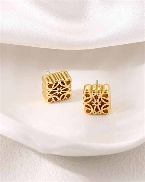 饰品拍摄简约白色场景图拍摄 5小曾的摄影日常来自小红书网页版