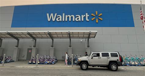 Walmart To Open More Than 150 Stores In Us Reuters