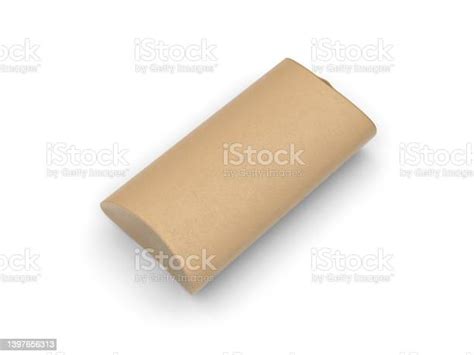 브랜딩 및 모형을위한 크래프트 종이 베개 모양의 상자 3d 렌더링 일러스트 레이 션 선물 상자에 대한 스톡 사진 및 기타 이미지 선물 상자 0명 감자 요리 Istock