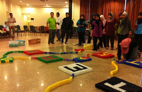 Program Team Building