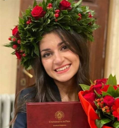 Giorgia Pieracci Neo Dottoressa In Podologia Con 110 E Lode