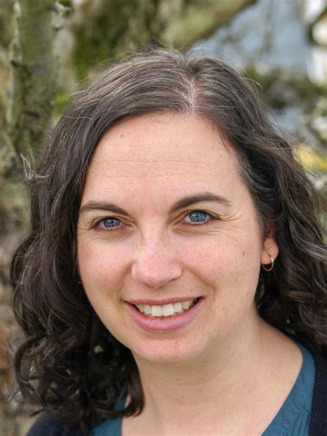 Abby Isquith ‐ Mindful Therapy Group