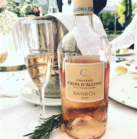 Winemoizelle13 Une Très Belle Découverte ☝️ ️ Le Château Croix D