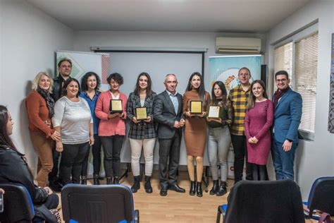 ДОДЕЛЕНИ НАГРАДИТЕ ЗА ЛОКАЛЕН ВОЛОНТЕРСКИ АНГАЖМАН ЗА 2022 ГОДИНА АПЛА мк Без пардон за Битола