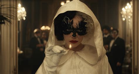 Cruella Review A Decent Retelling Elevated By Standout Acting Arts