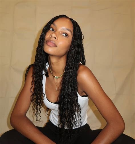 Picture Of Taelor Thein