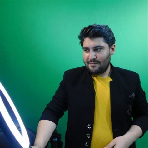 امیرسام مختاری ویرگول