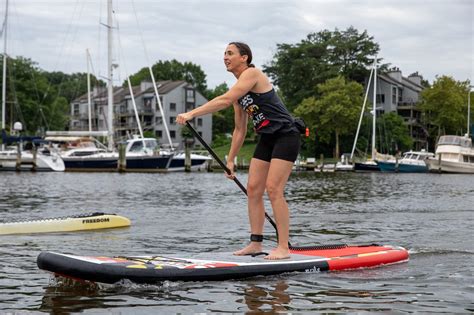 How To Stand Up Paddleboard A Beginners Guide The New York Times