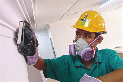 Pemasangan Siling Tetap Tahap 2 Akademi Binaan Malaysia