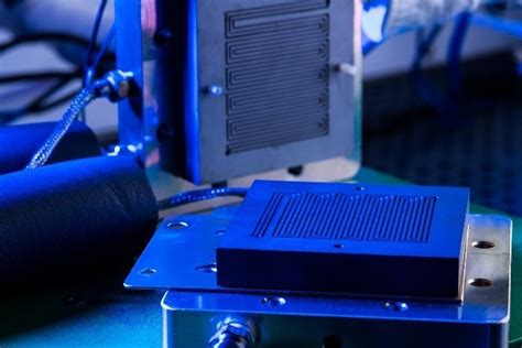 Measuring Cell With Flow Field For High Temperature Pem Fuel Cells