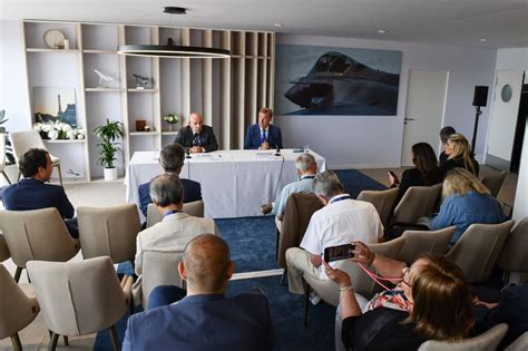 Dassault Aviation And Dassault Systèmes Partner To Bring Secure