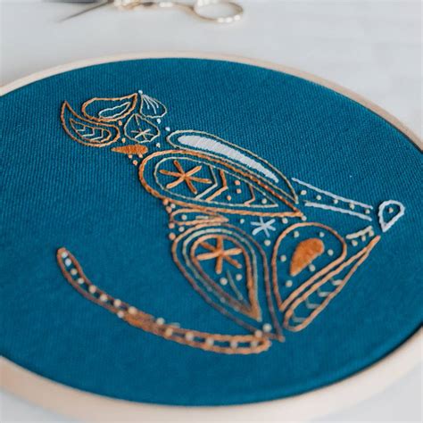 Cat Embroidery Pattern Paraffle Embroidery