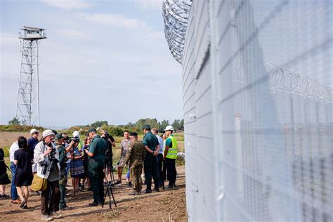 We Are Ready Says Latvian Defense Minister At Eastern Border Article