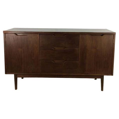 Mid Century Modern Credenza By Stanley Furniture For Sale At 1stdibs
