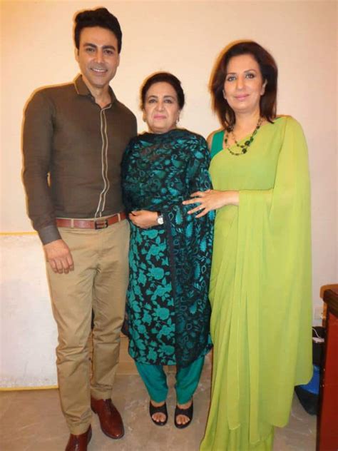 Huma Nawab Making A Comeback In Dramas Reviewit Pk