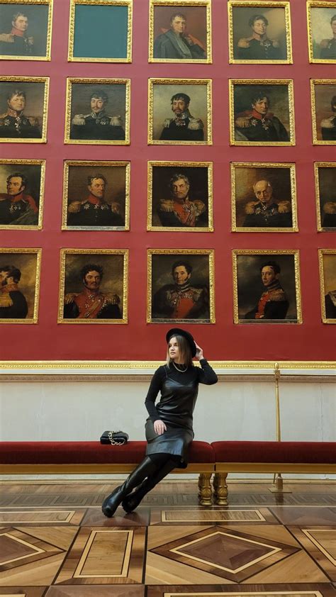 Art Museum Девушка в галерее Эрмитаж Галереи Музей