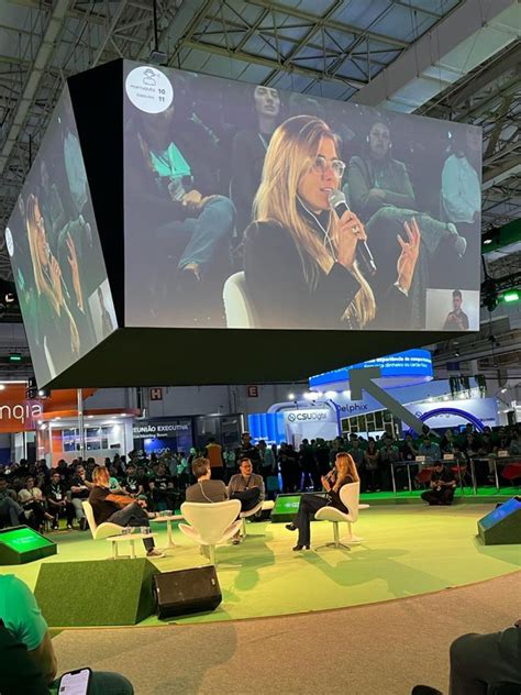 A 33ª Edição Do Febraban Tech Está Incrível Julia De Luca