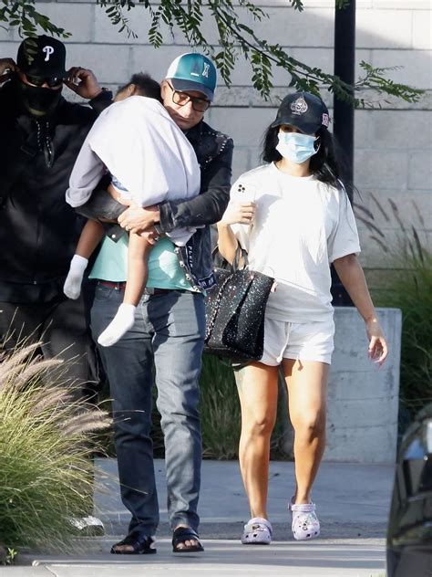 Las relajadas vacaciones de Sebastián Yatra y Alejandro Fernández y el día de campo de Kendall