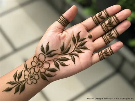 Leaf Line Mehndi Design