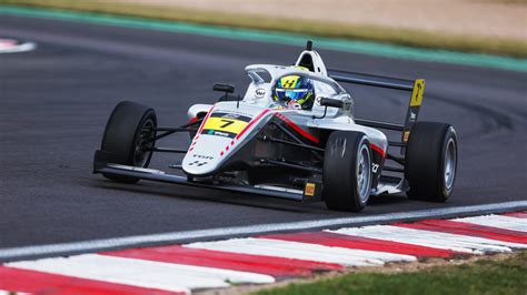 Hitech British F4 Hitech