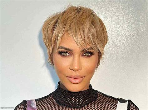 Summer 2025 Hairstyles Samantha C Watkin