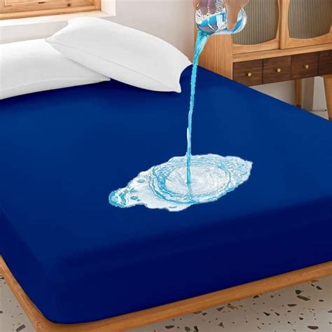 Plain Waterproof Mattress Protector For Home Hotel Feature Anti