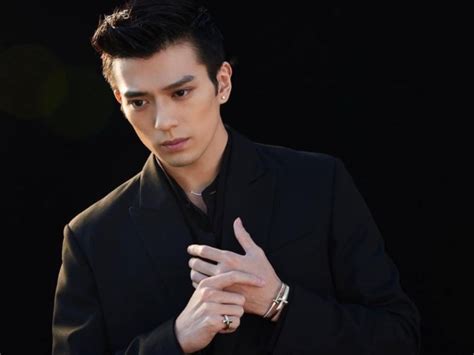 「目元が魅力的と思う40代の男性芸能人」ランキング！ 2位「斎藤工」、1位は？33 All About ニュース