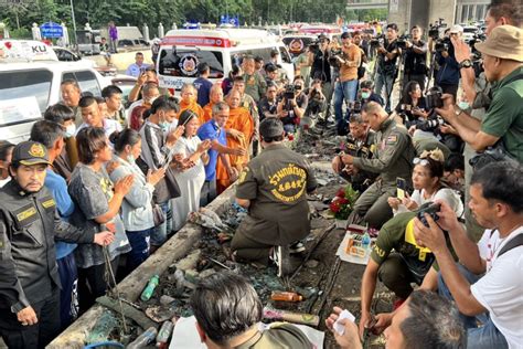 ขบวนนำร่างน้องถึงจุดเกิดเหตุรถบัสไฟไหม้ เชิญวิญญาณ ส่งน้องกลับบ้าน สยามรัฐ