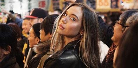 These 5 Too Clingy Zodiac Signs Have Major Attachment Issues Yourtango