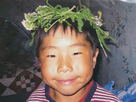 Erdene Lkhaasuren Medium