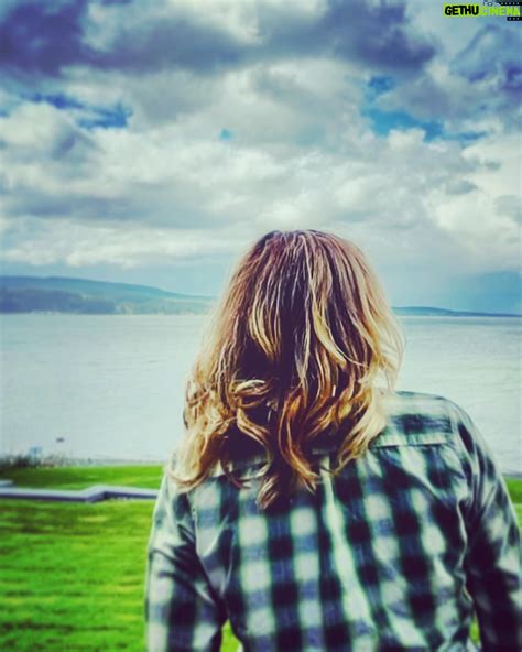 Kim Cattrall Instagram The View Is This Way Gethu Cinema