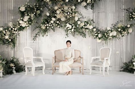 Fleurbyrainforest On Instagram คุณกิ๋ง คุณหนุ่ม เลือกใช้เซ็ทตกแต่งฉากหมั้นกับเฟลอร์บายเรนฟอเรส