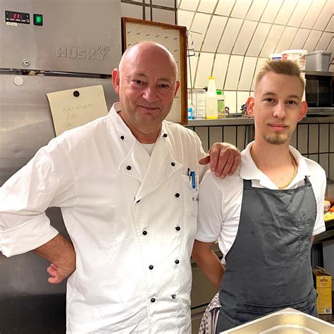 Macht Sinkende Gastro Steuer In Der Pfalz Die Speisen Billiger Swr