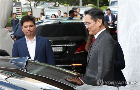 Uae 대통령 접견 마친 이재용 회장 연합뉴스