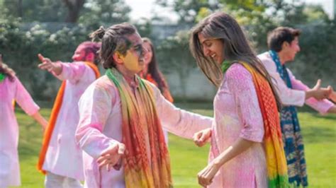 Wearing White Clothes On Holi Just A Trend Or Religious Belief Lets