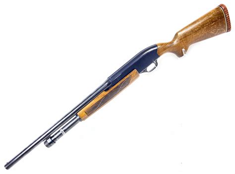 Lot Winchester 1200 Pump Action Shotgun