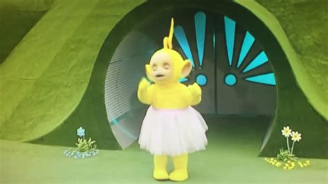 Teletubbies Laa Laa Dance