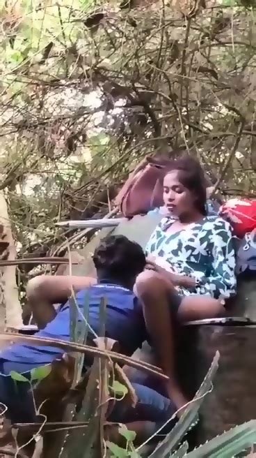 Bangladeshi Sexy Girl Outside Sex With Babefriend Bangladeshi Sexy Girl Outside Sex With Babefriend