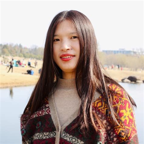 Sophie Jiang Social Media Manager Huasun Energy Linkedin