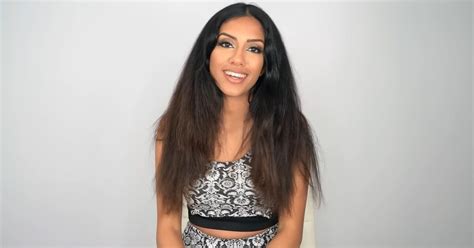 Super Easy Heatless Sock Curls Tutorial Upstyle