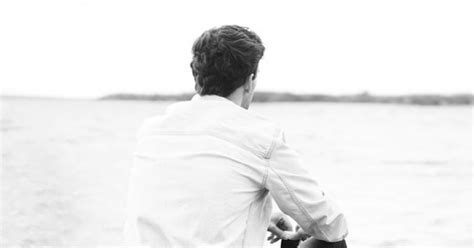 경제활동 안하고 이혼한 젊은 남성 자살위험 175배 높아