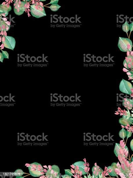 수채화 손 은 분홍색 헤더 꽃과 녹색 유칼립투스 잎과 자연 꽃 프레임 초대 및 텍스트 공간이있는 인사말 카드에 검은 배경에 나뭇잎 0명에 대한 스톡 벡터 아트 및 기타