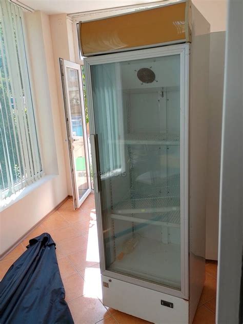 Продавам хладилни витрини Хладилна витрина Beko Бял Хладилници Фризери Слънчев бряг П