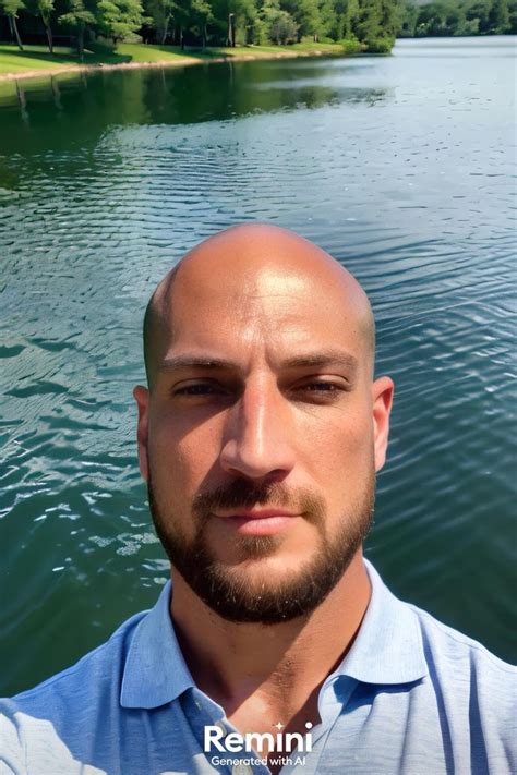 Hobie Cunningham Medium