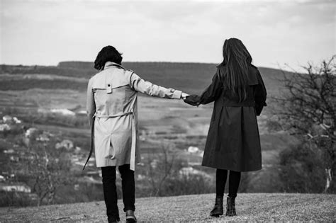 Premium Photo Beautiful Sensual Portrait Of Young Stylish Couple In